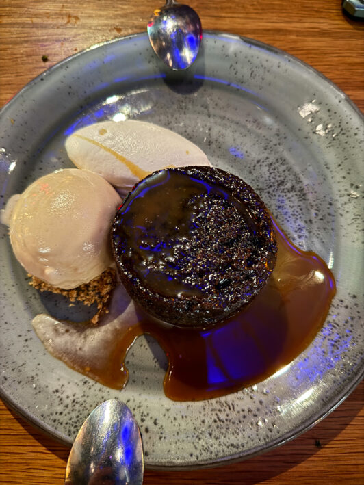 Meet Your New Best Friend in Las Vegas - Real Food Traveler